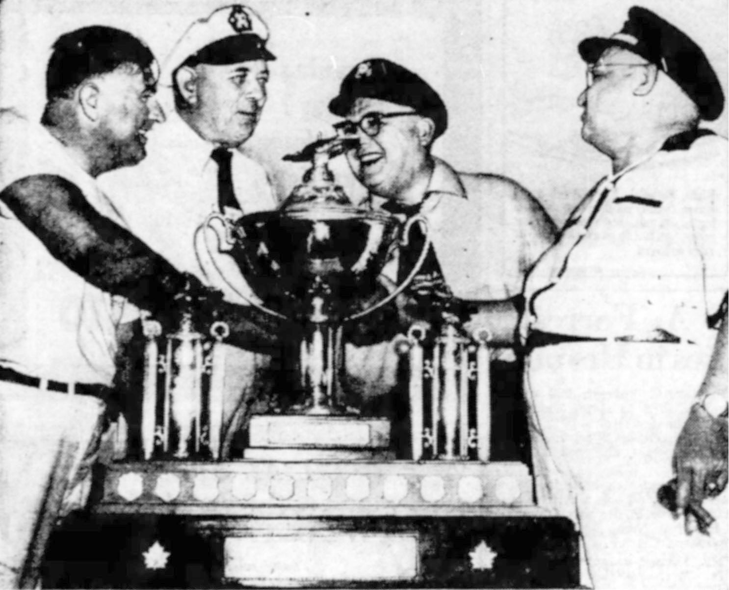 1952 Maple Leaf Trophy - Thompson-Dossin Combination Keeps Maple Leaf ...