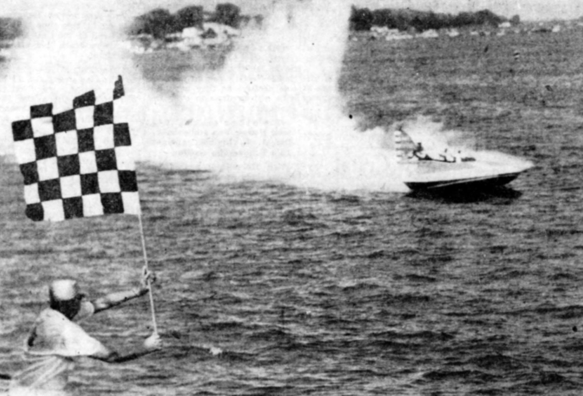 1957 Detroit Memorial - A Real Boat Race for Such Crust III